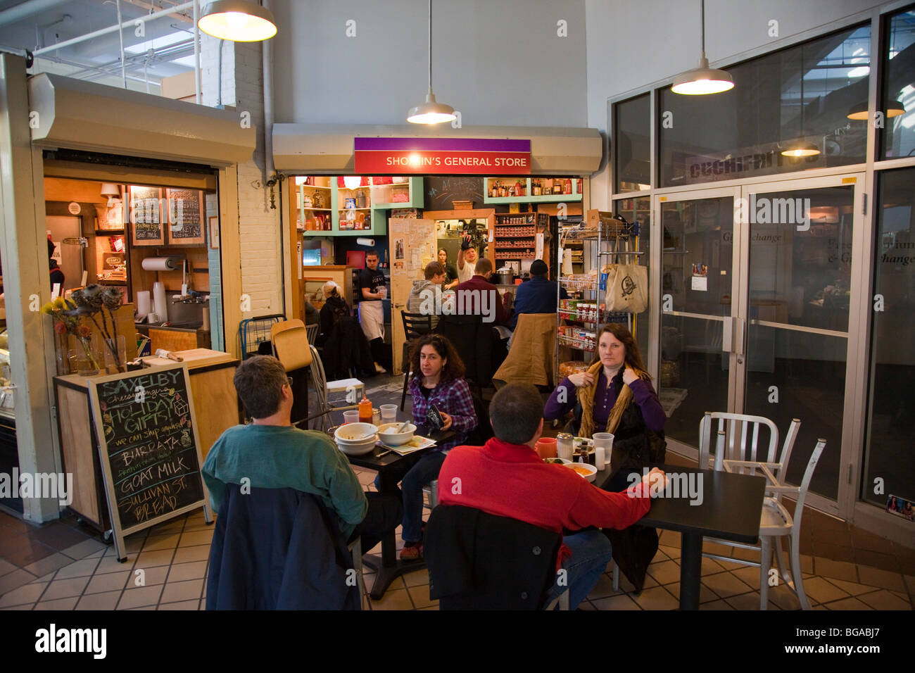 Shopsin's General Store Restaurant dans l'Essex Street Market, Lower ...