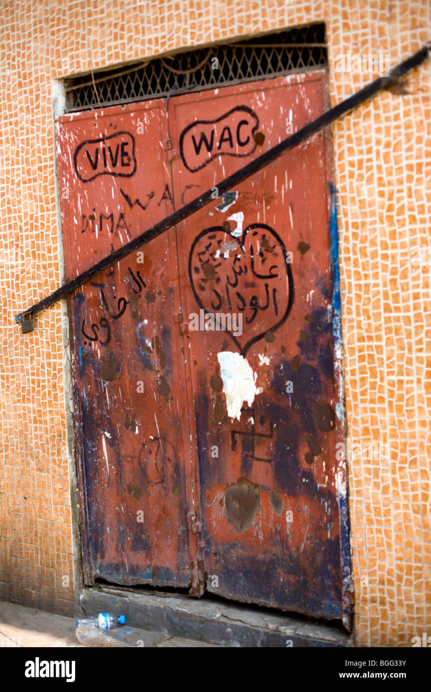 Graffitis maroc Banque de photographies et d’images à haute résolution ...