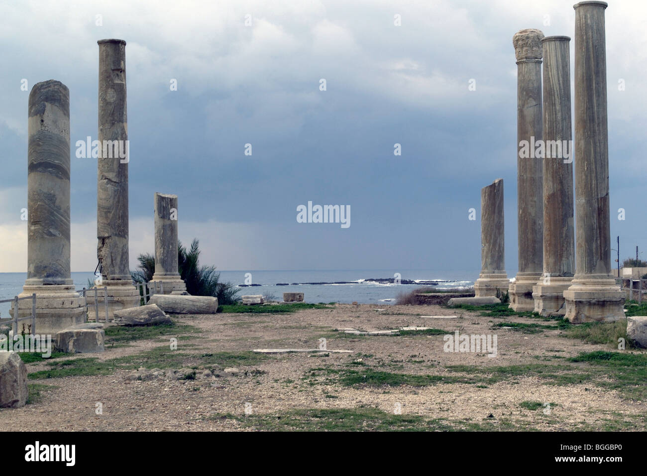 Ruines romaines et Byzantines, Al-Mina, Site archéologique de Tyr ...