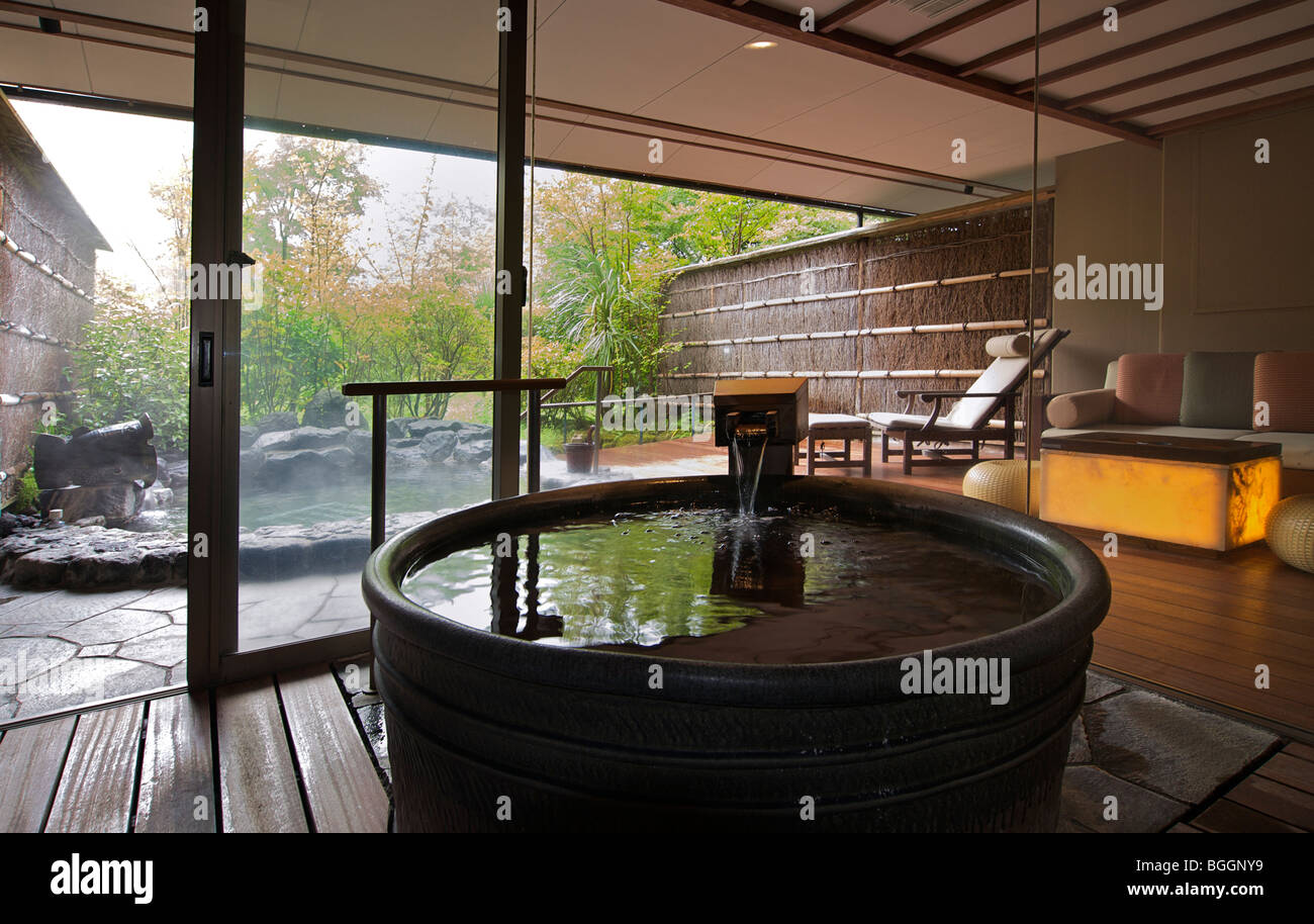Spa japonais traditionnel Banque de photographies et d’images à haute ...