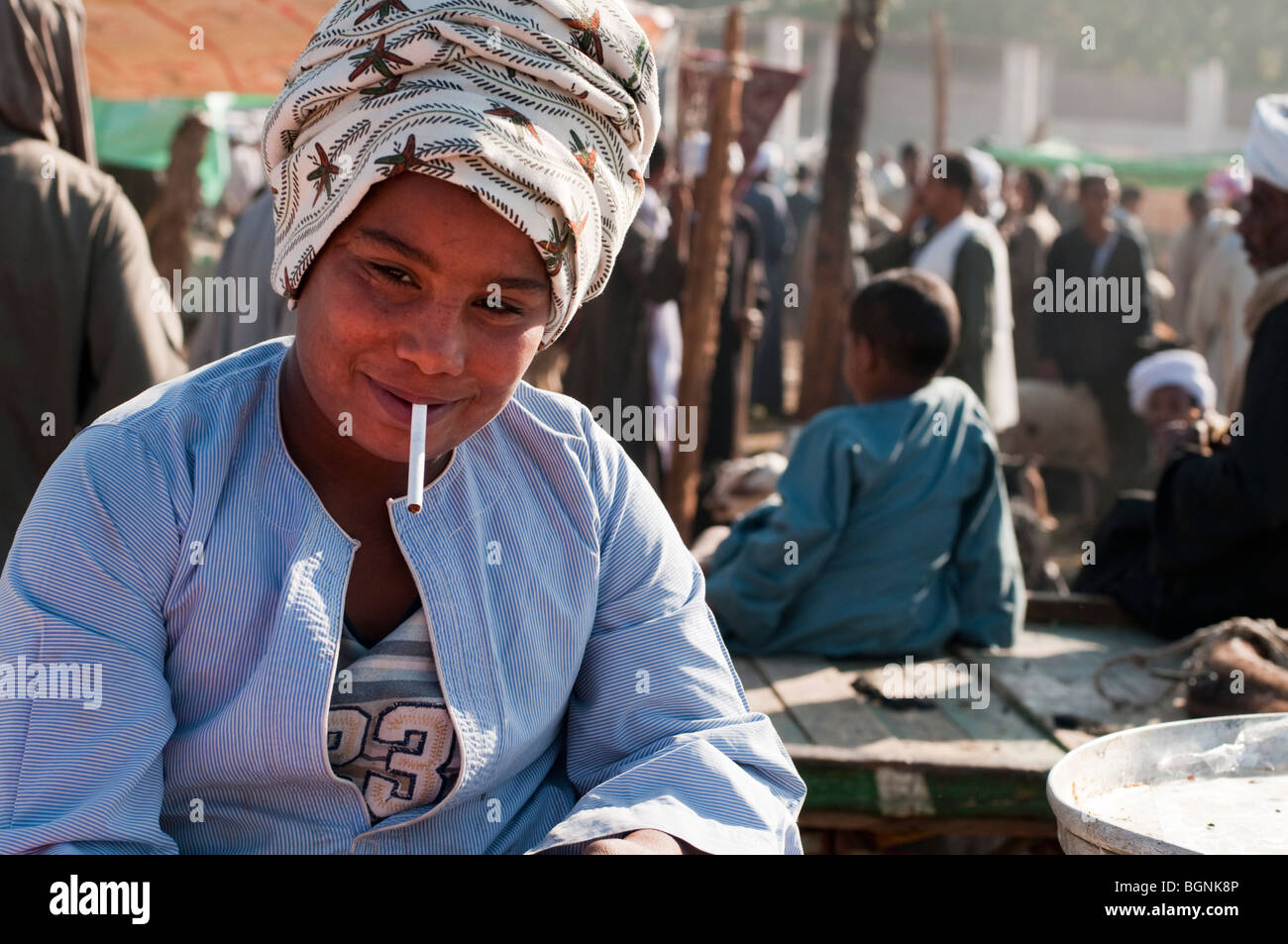 Camel cigarette Banque de photographies et d’images à haute résolution ...