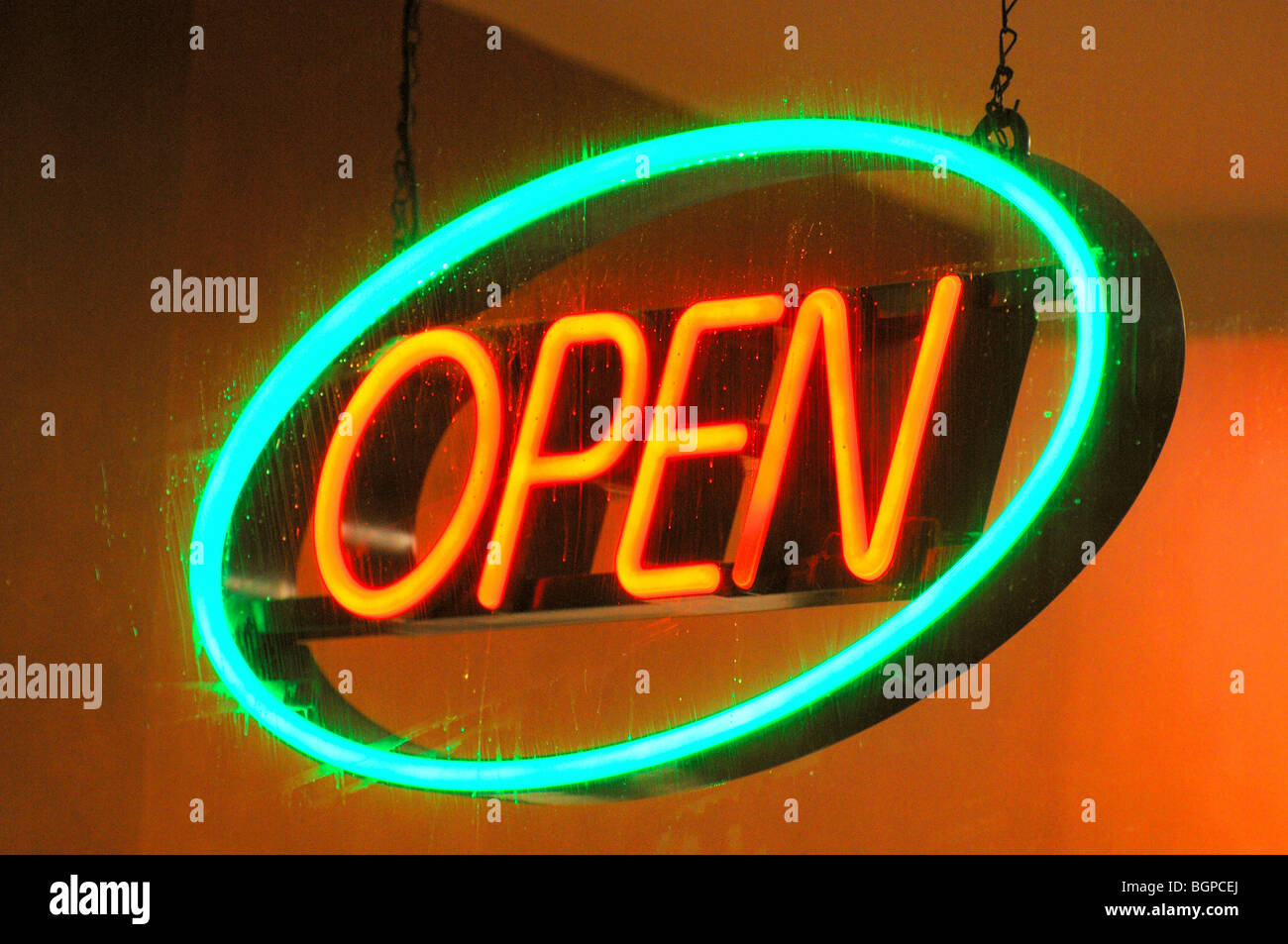 Ouvrir le signe Banque de photographies et d’images à haute résolution ...