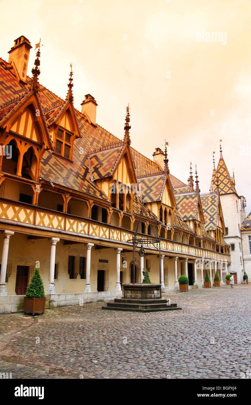 Hopital de beaune Banque de photographies et d’images à haute ...