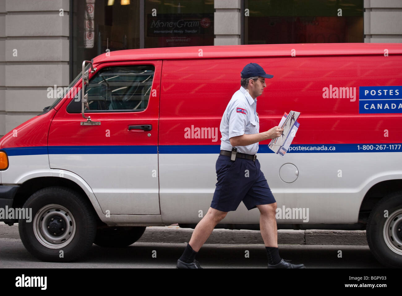 Postier canada Banque de photographies et d’images à haute résolution ...