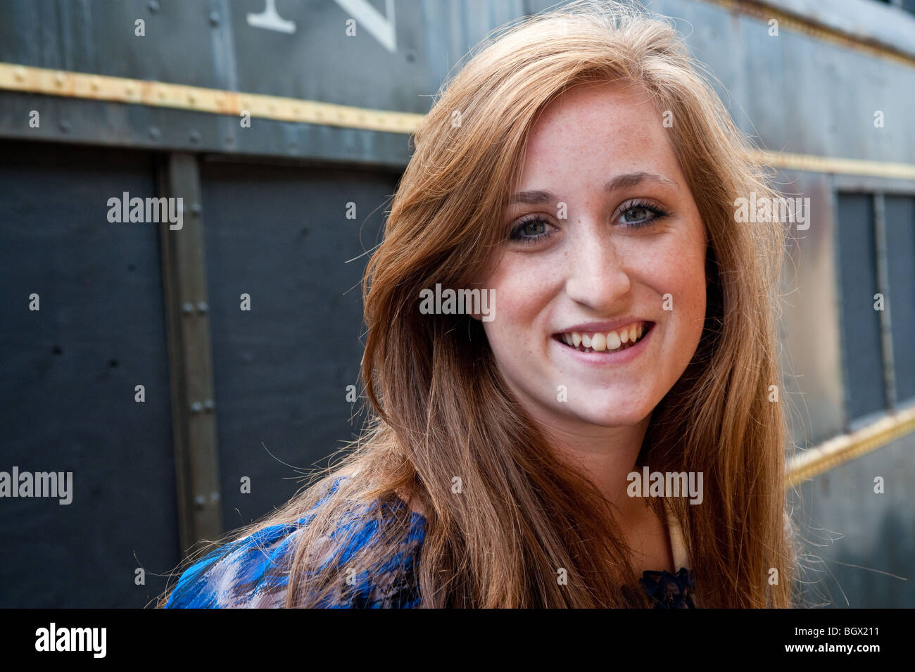 Belle adolescente rousse Banque de photographies et d’images à haute ...
