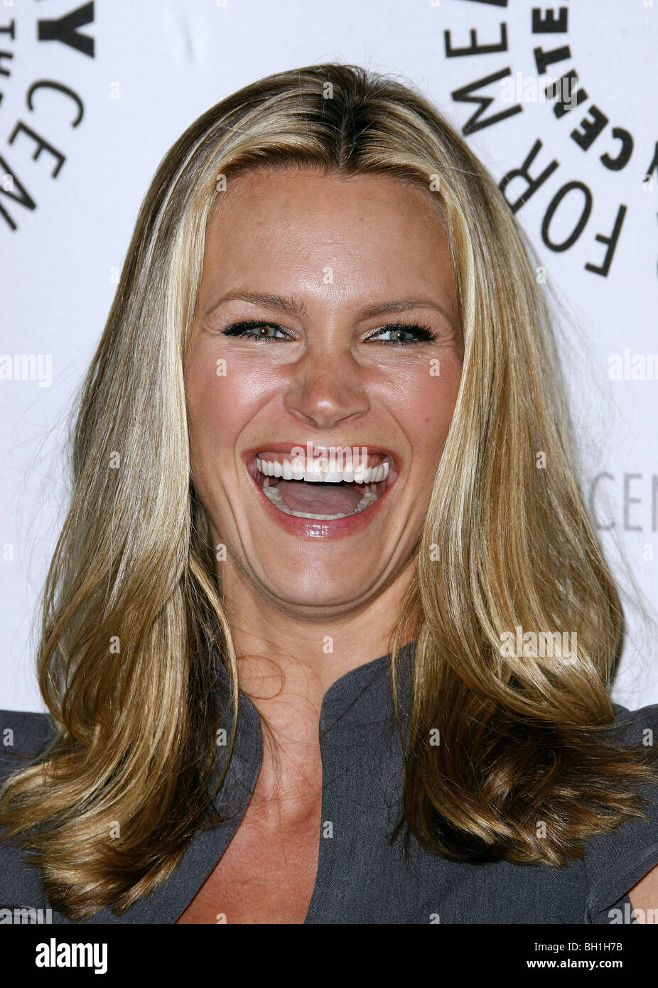 L'actrice Natasha Henstridge Los Angeles CA USA 20/10/2008 Photo Stock ...