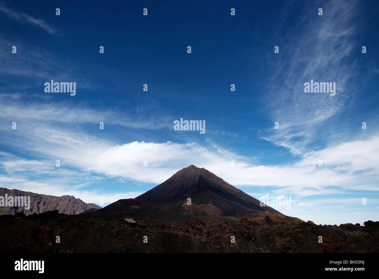 Paysage de volcan fogo Banque de photographies et d’images à haute ...