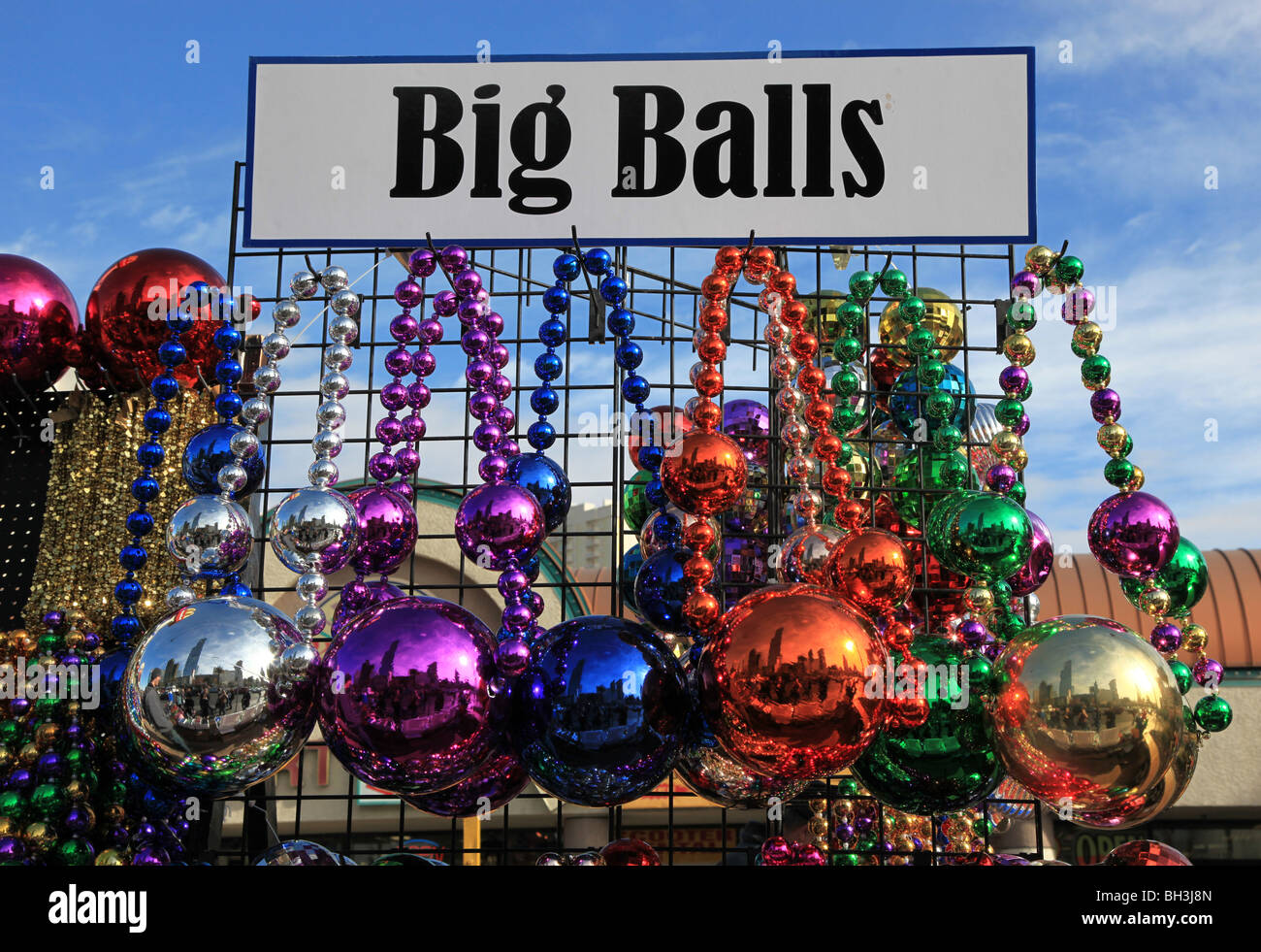 Grosses boules Banque de photographies et d’images à haute résolution ...