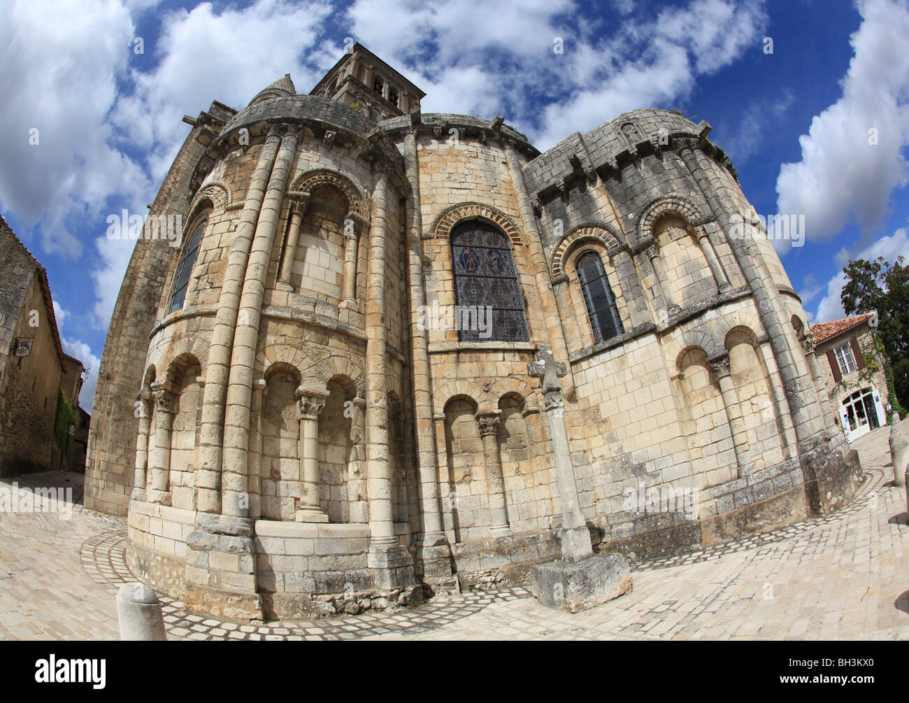 St savin abbey Banque de photographies et d’images à haute résolution ...