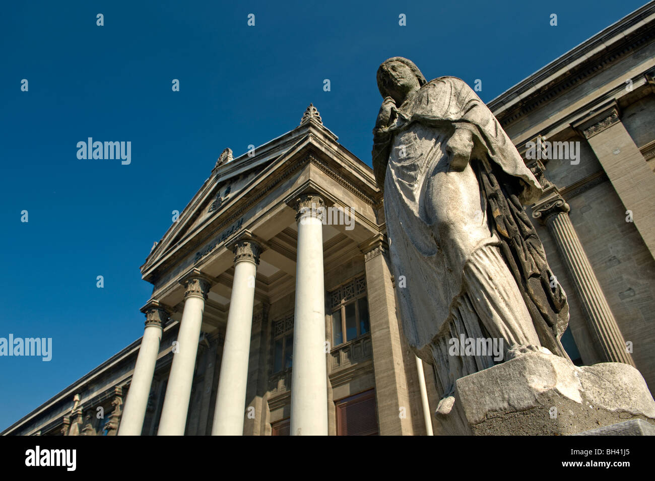 Archaeology museum istanbul Banque de photographies et d’images à haute ...