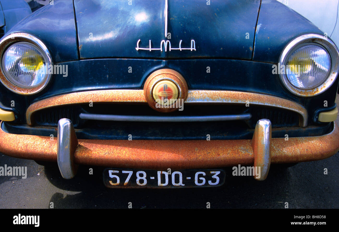 Simca car Banque de photographies et d’images à haute résolution - Alamy