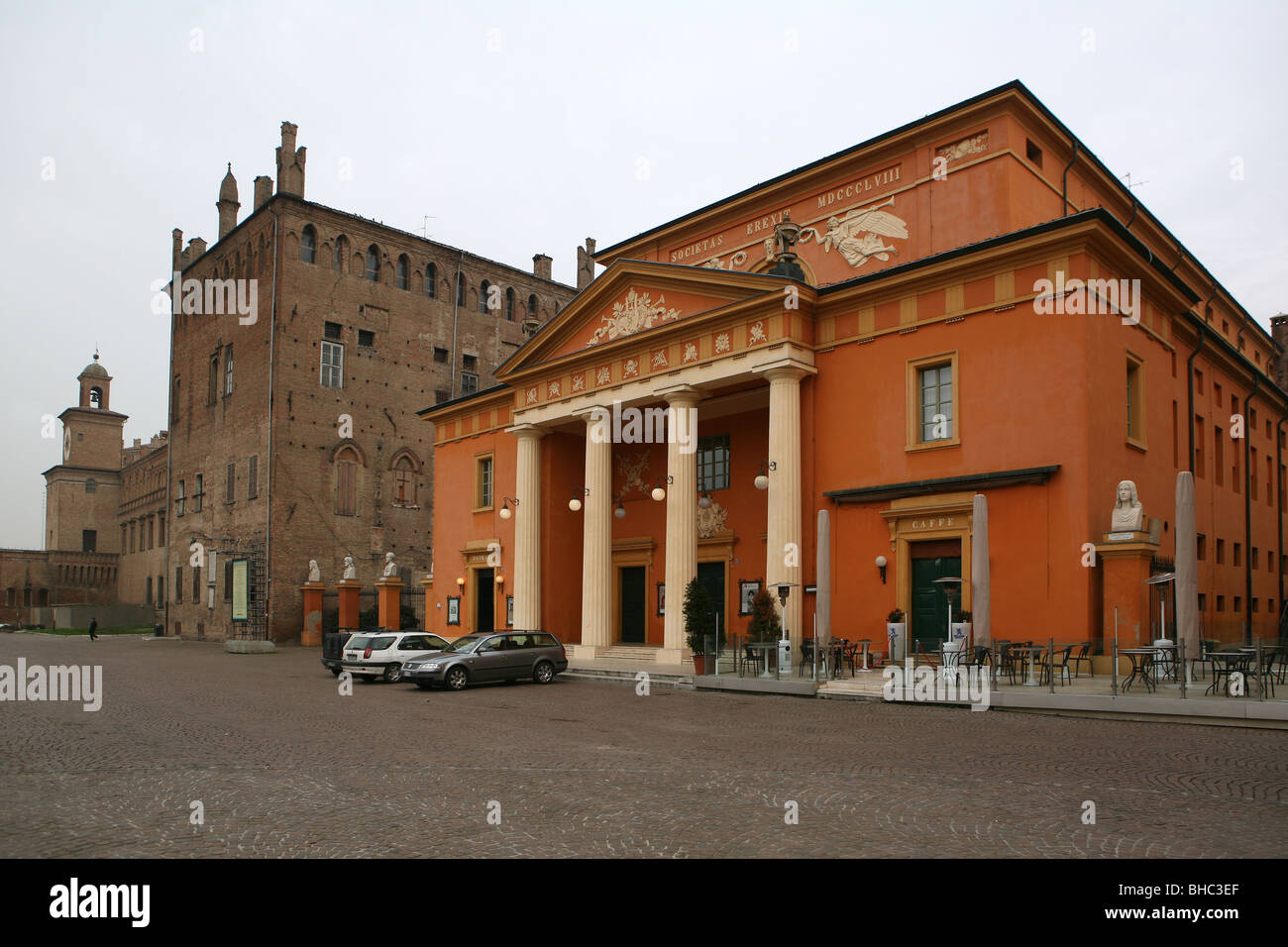Italy emilia romagna carpi piazza Banque de photographies et d’images à ...