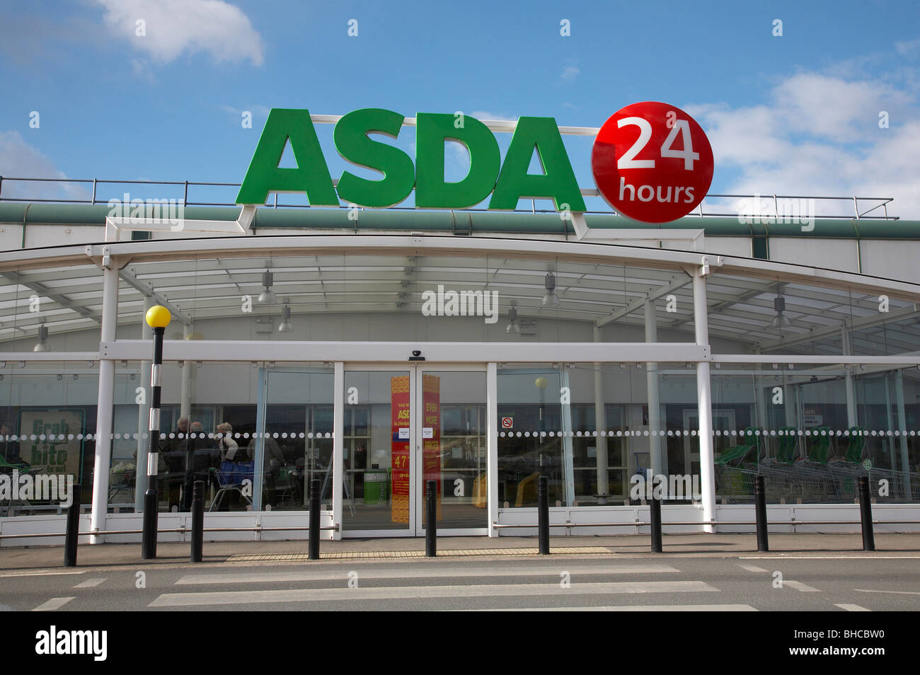 Asda 24 heures Banque de photographies et d’images à haute résolution ...