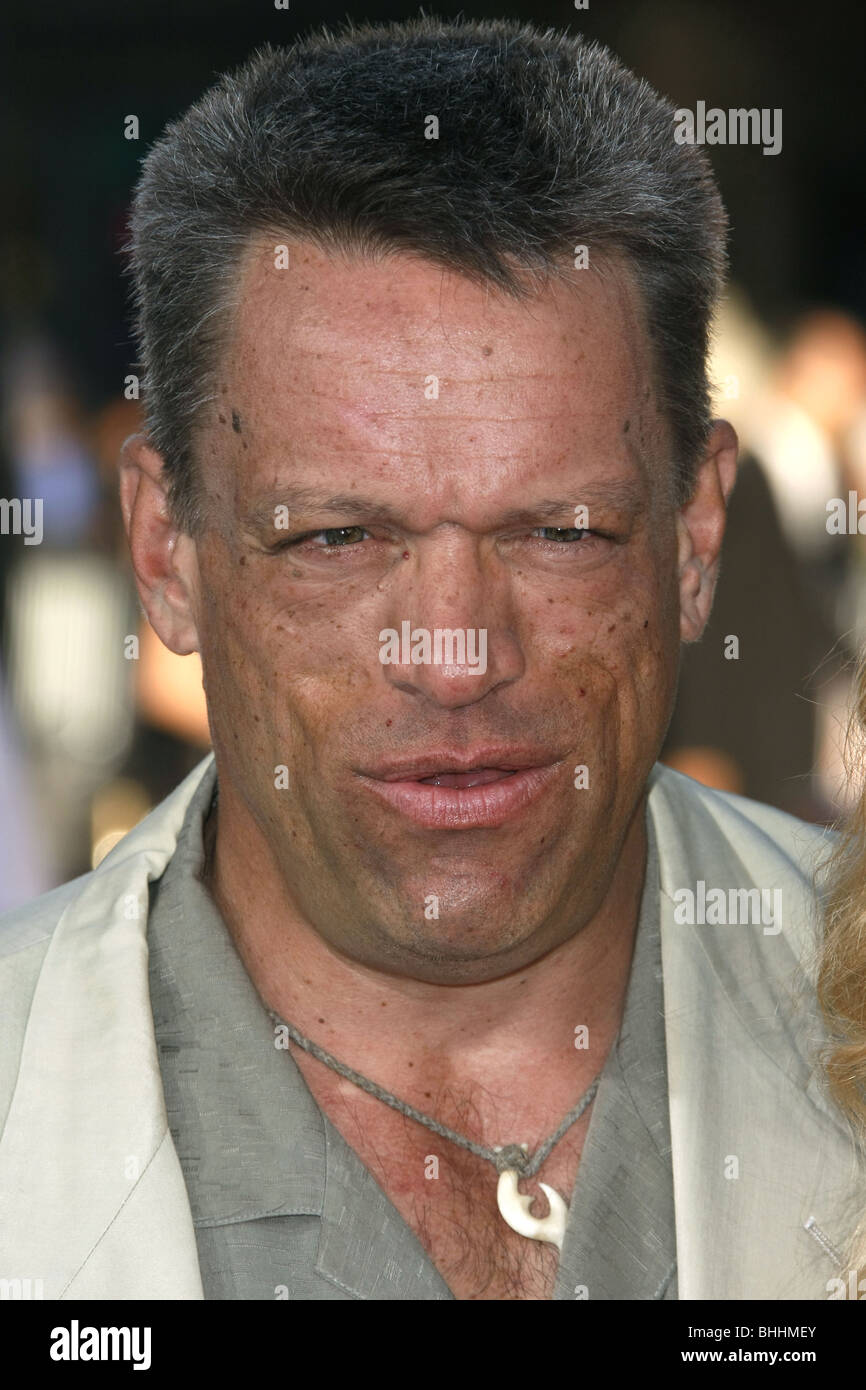 Brian thompson droite Banque de photographies et d’images à haute ...