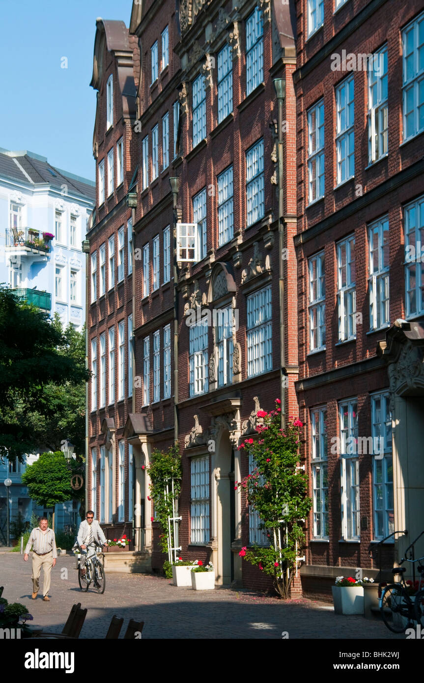 Peterstrasse hamburg germany Banque de photographies et d’images à ...