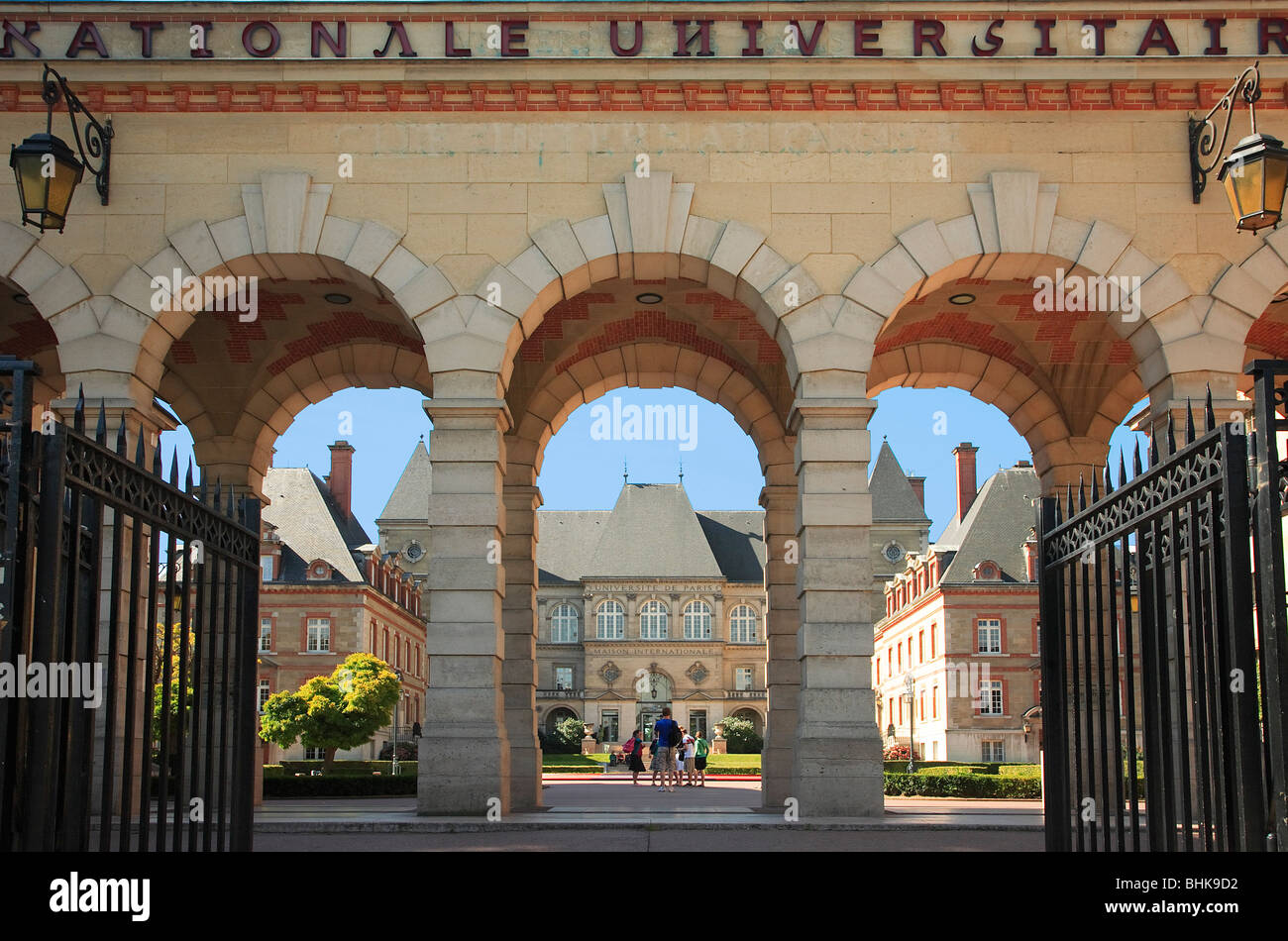 Le campus universitaire international de paris Banque de photographies ...