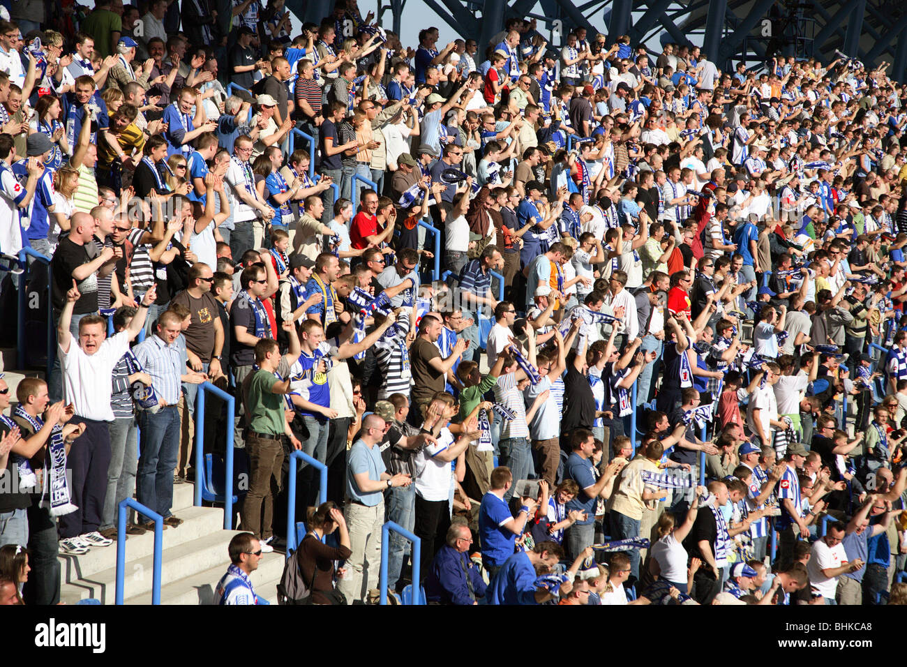Stade rempli de spectateurs Banque de photographies et d’images à haute ...