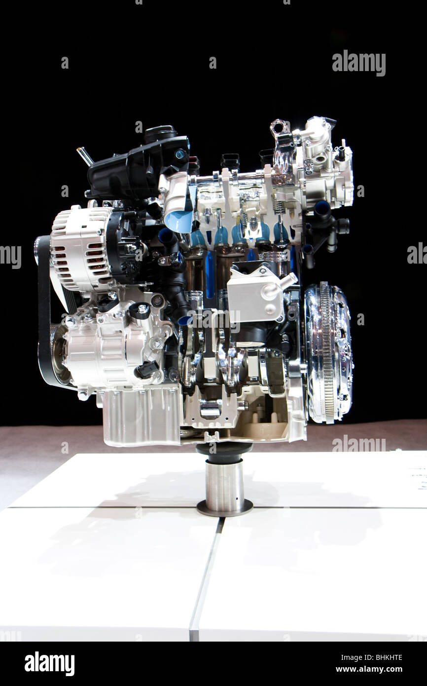 Moteur voiture Banque de photographies et d’images à haute résolution ...