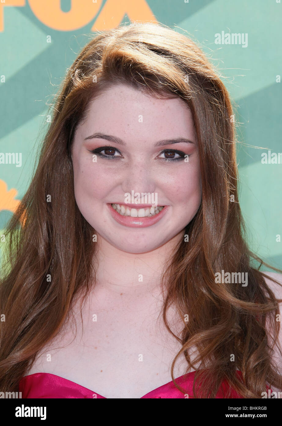 Jennifer rouge Banque de photographies et d’images à haute résolution ...