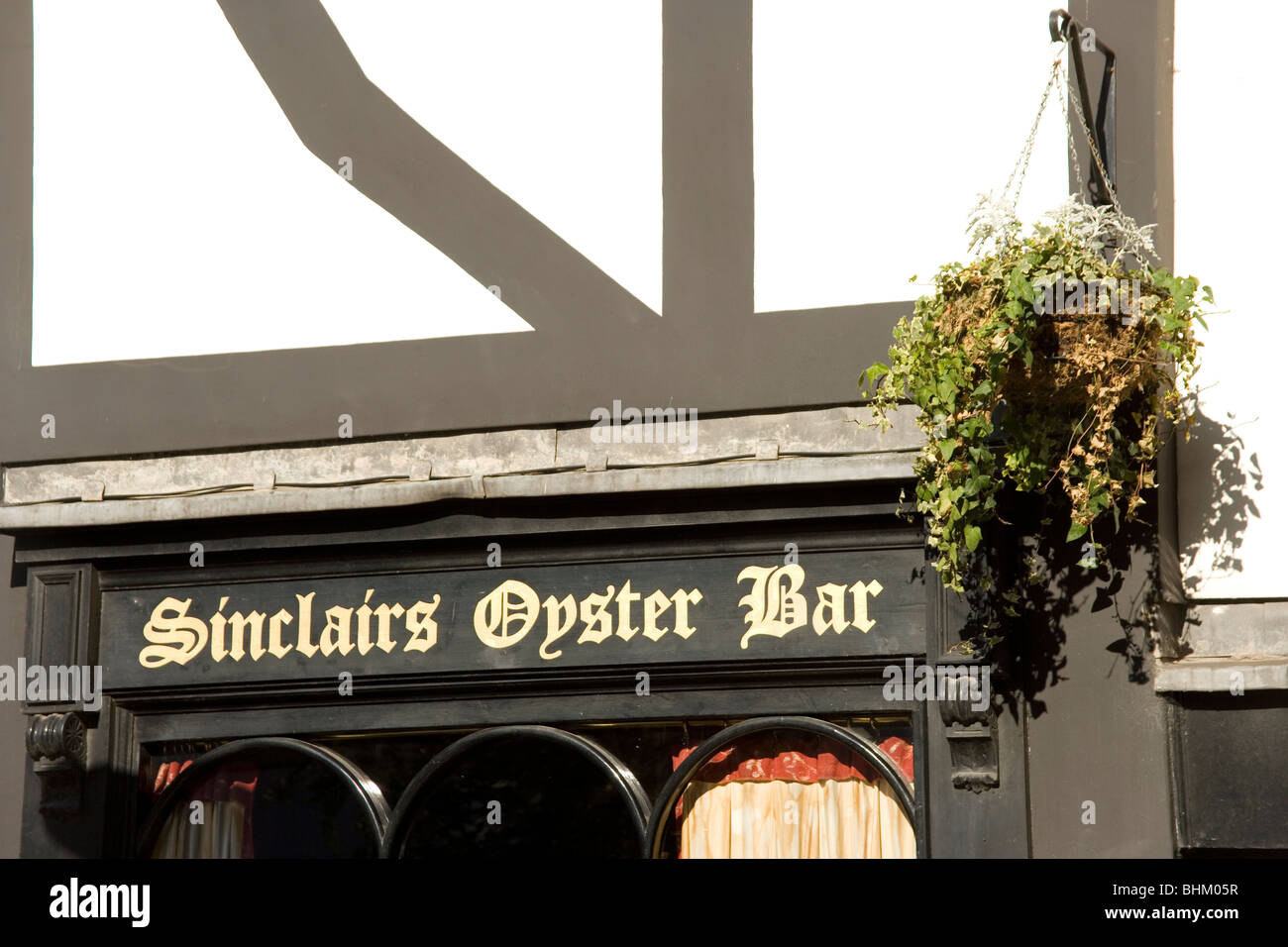 Sinclairs oyster bar Banque de photographies et d’images à haute ...