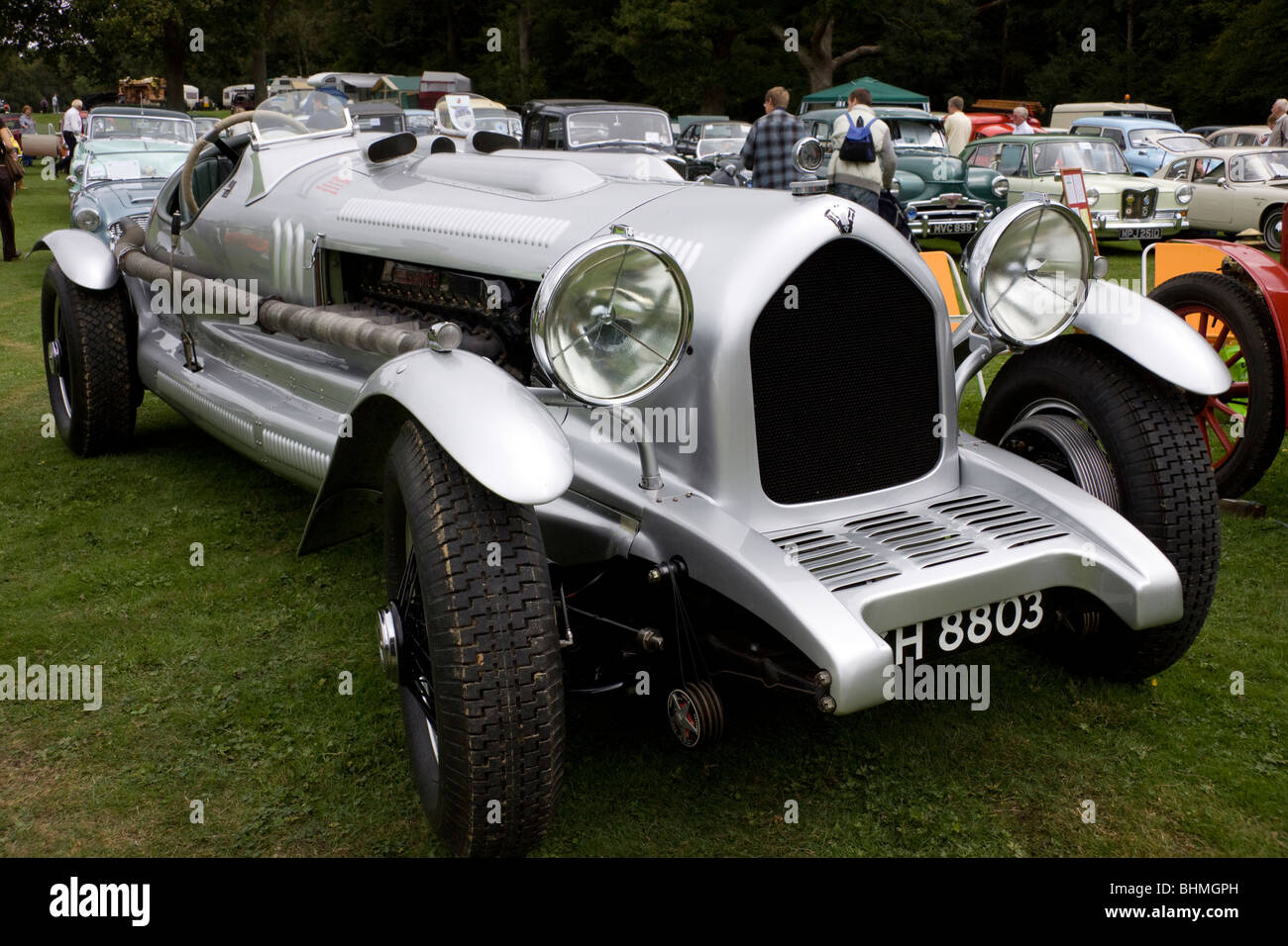 Rolls Royce Phantom II Handlye sur châssis spécial alimenté par un ...