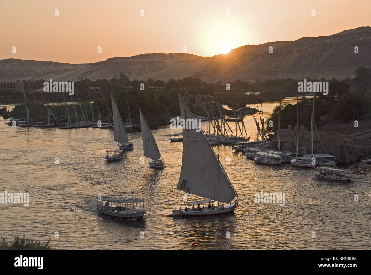 Geography Travel Egypt Nile River Banque d'image et photos - Alamy