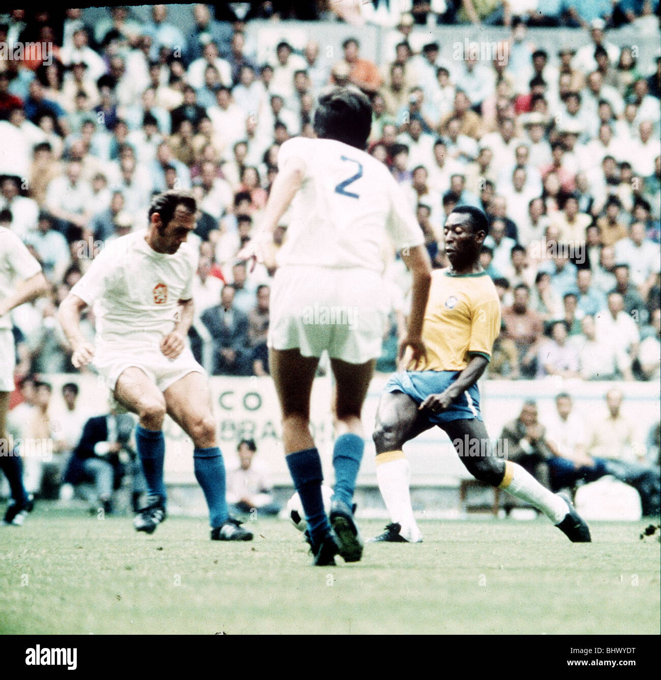 Football match 1970 Banque de photographies et d’images à haute ...