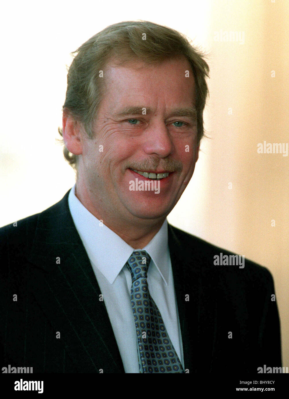 Vaclav havel 1990 Banque de photographies et d’images à haute ...