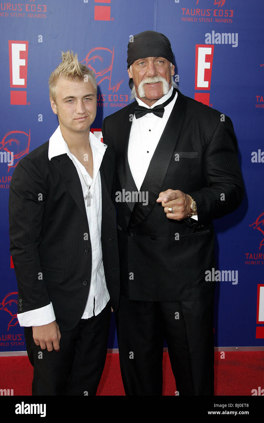 HULK HOGAN & NICHOLAS & SON ACTEUR PARAMOUNT STUDIOS HOLLYWOOD LOS ...