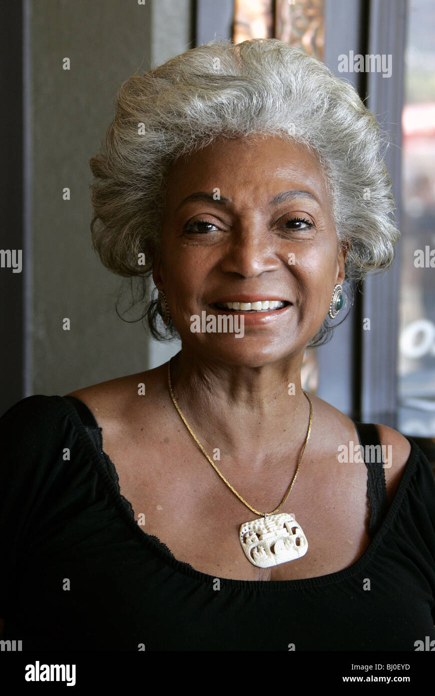 L'ACTRICE NICHELLE NICHOLS HOLLYWOOD LOS ANGELES USA 06/10/2005 Photo ...