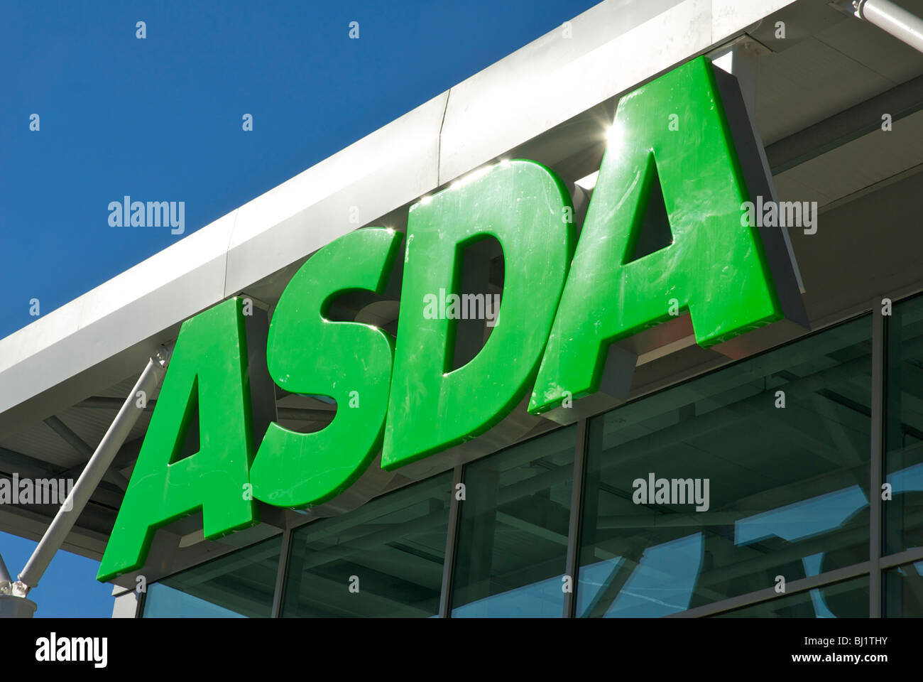 Asda sign Banque de photographies et d’images à haute résolution - Alamy