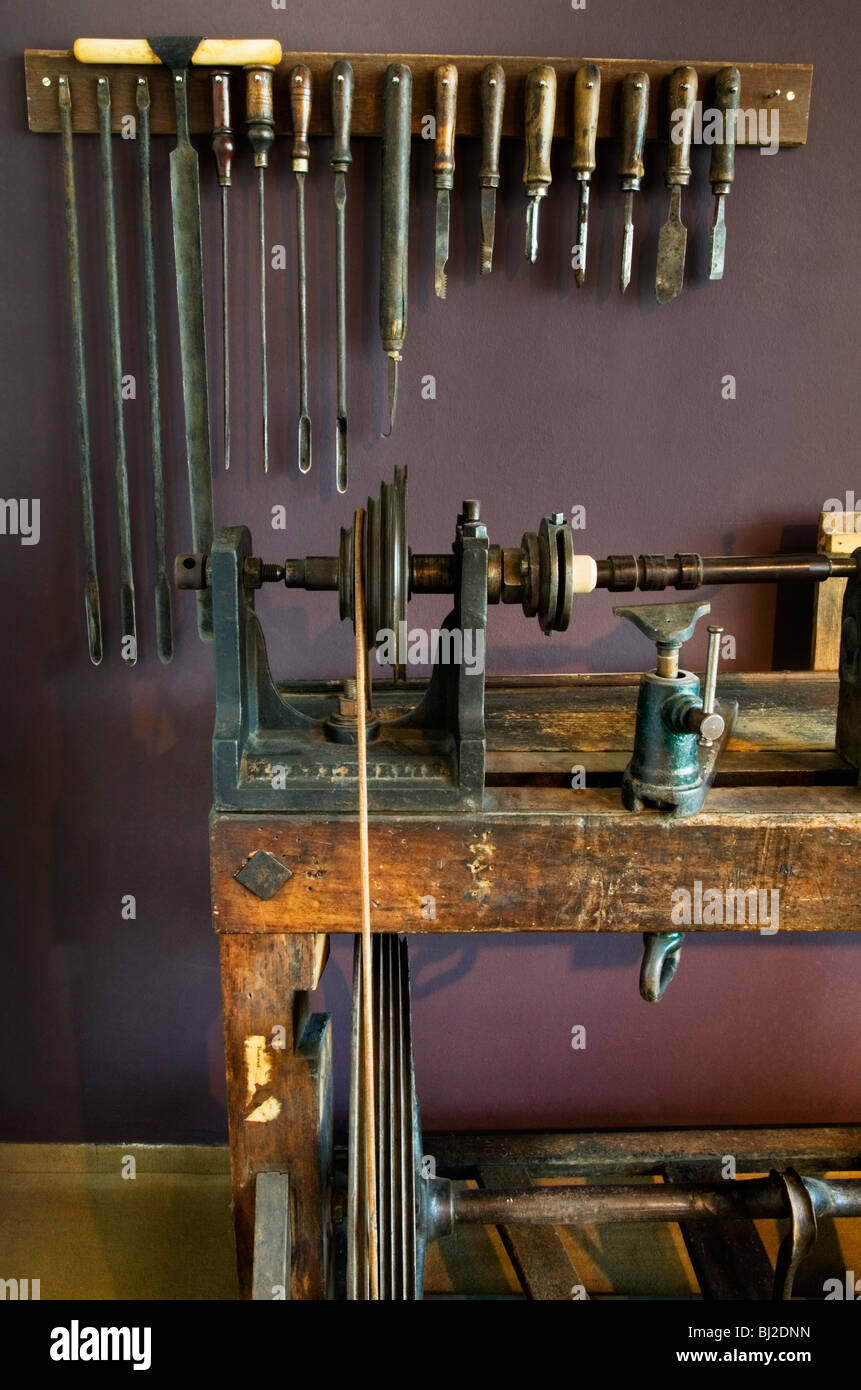 Ancient musical instruments Banque de photographies et d’images à haute ...