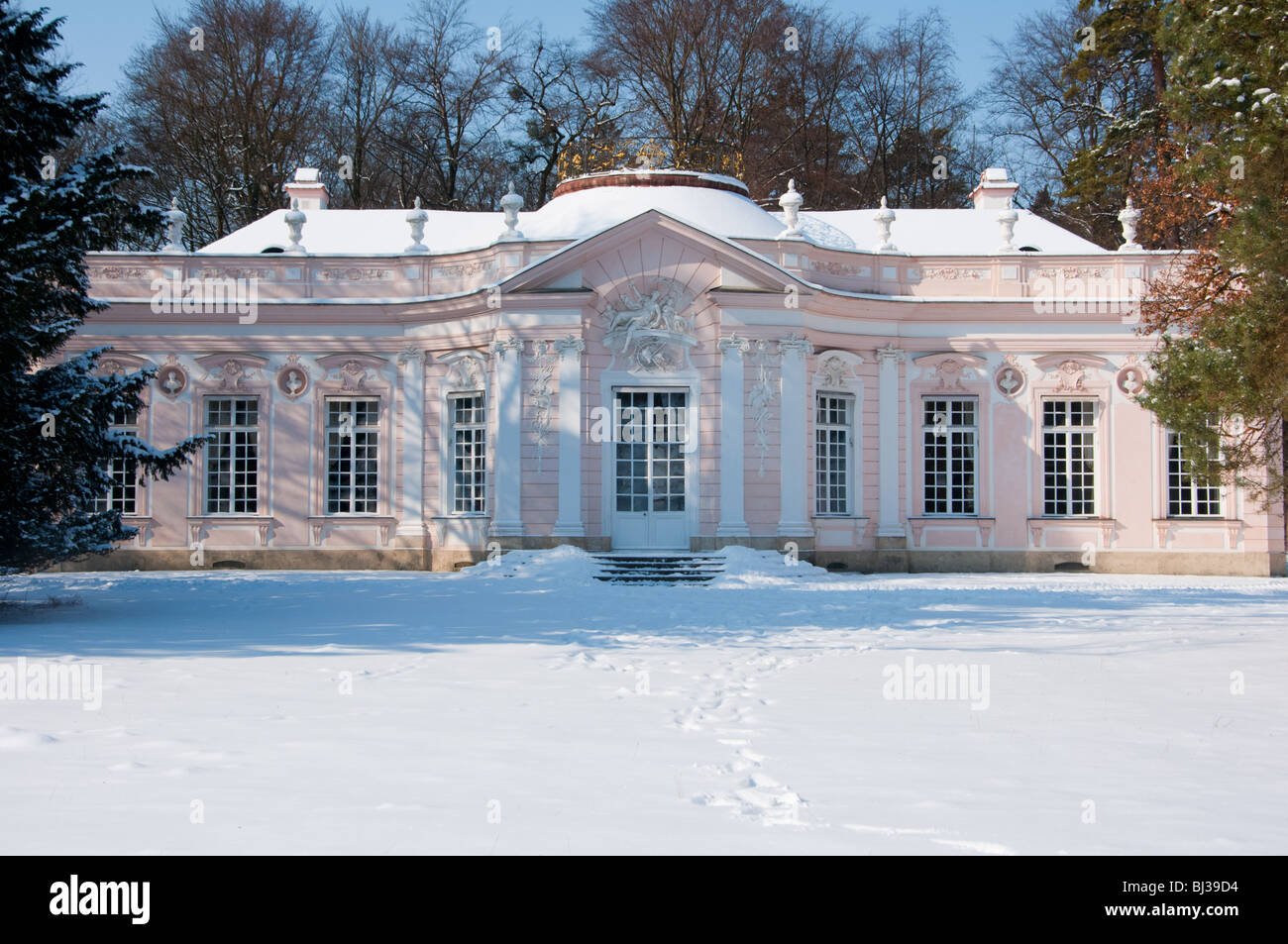 L'Amalienburg, un pavillon de chasse construit par François Cuvillies ...