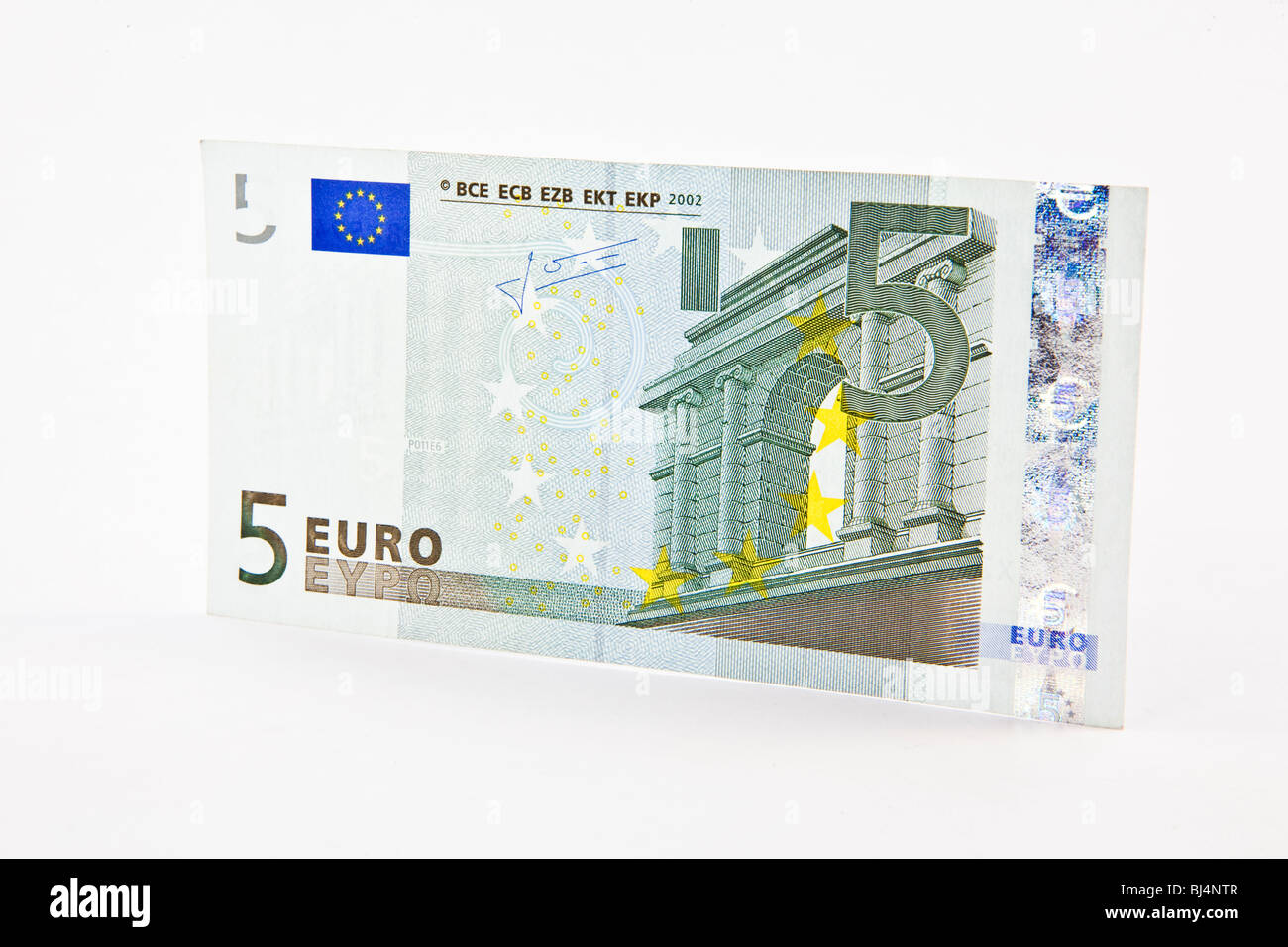 Cinq billets de 5 euros découpés Banque de photographies et d’images à ...