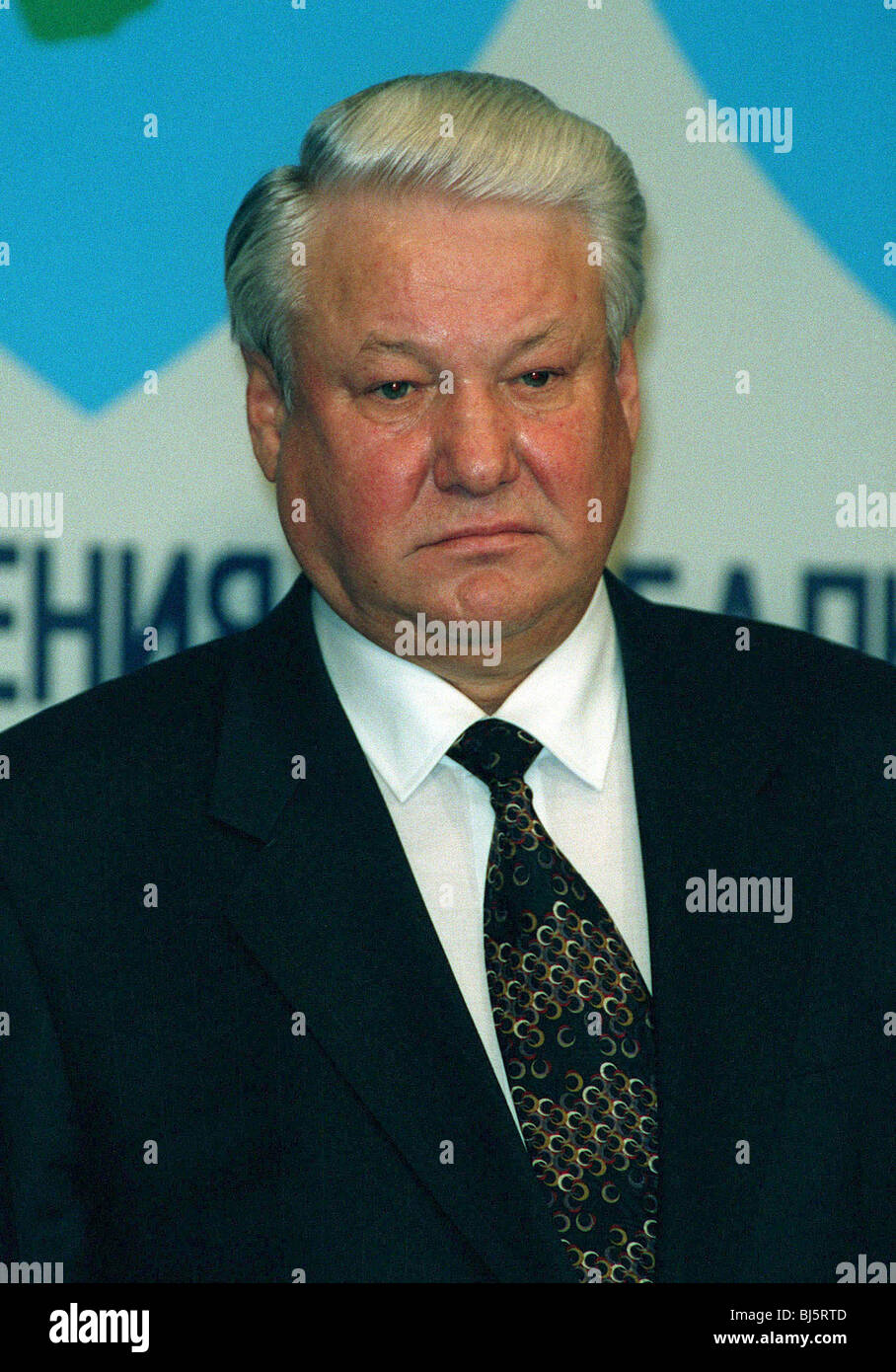 President boris yeltsin Banque de photographies et d’images à haute ...