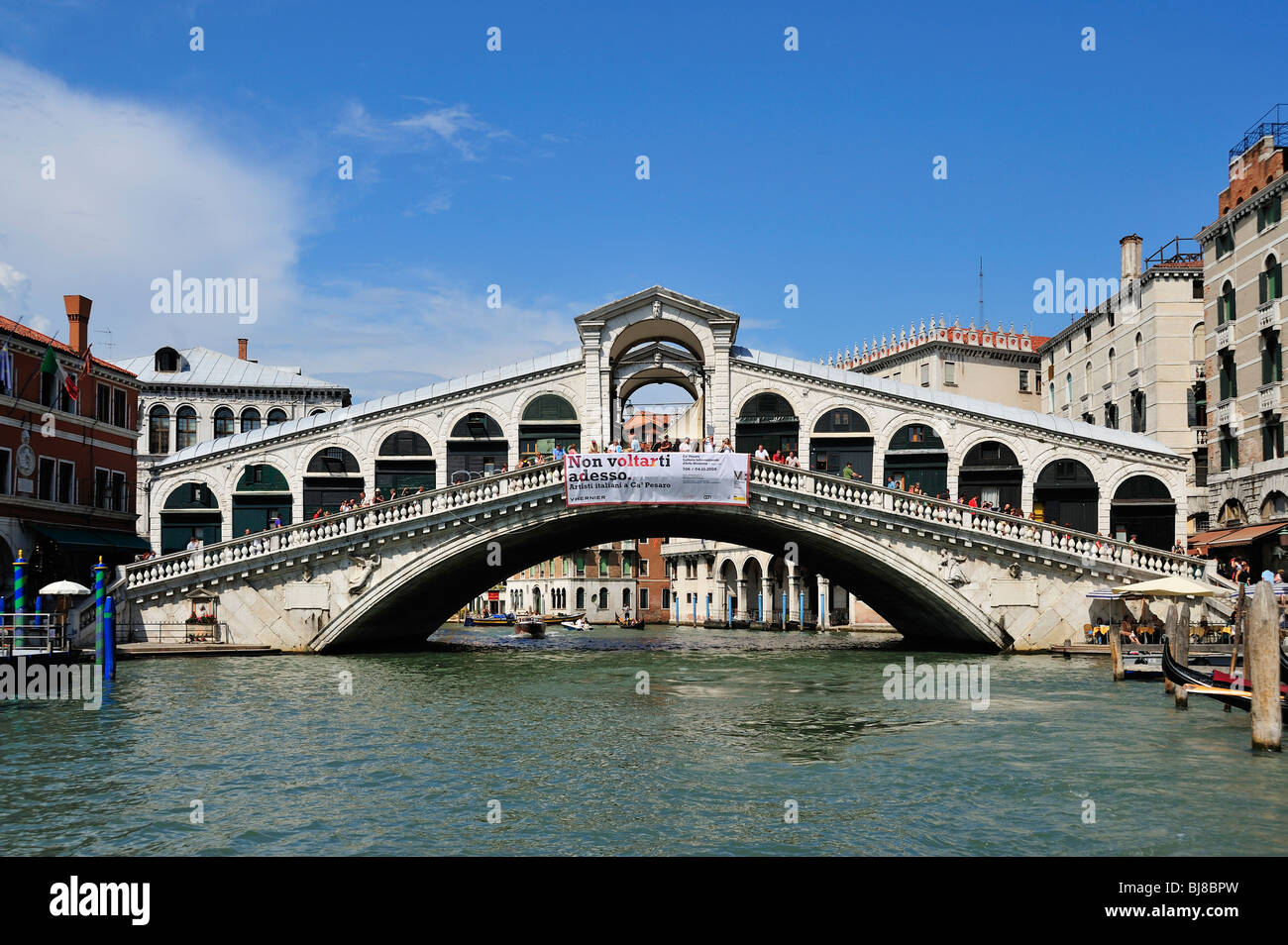 Le pont du Rialto, Venise, Vénétie, Italie Photo Stock - Alamy