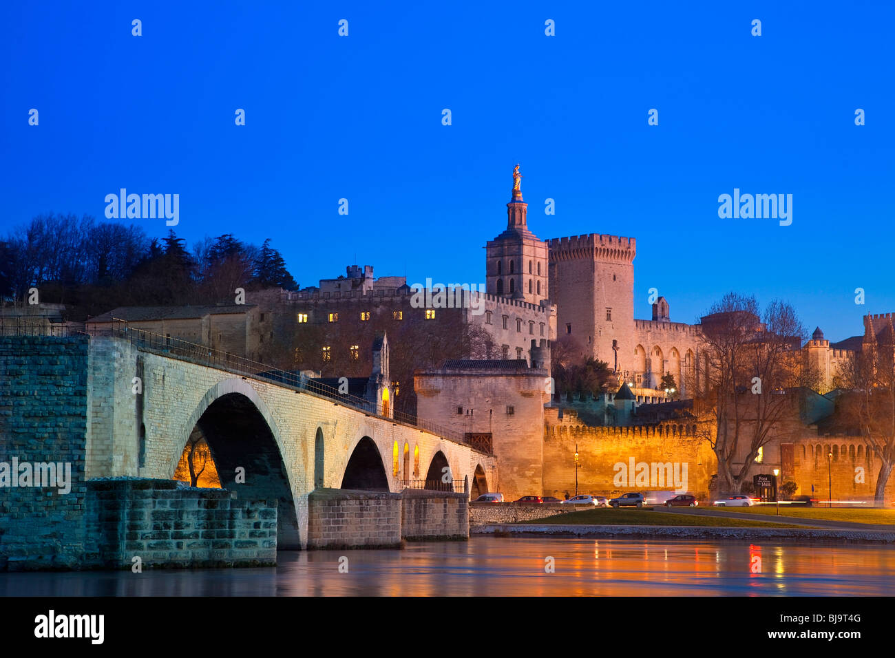 Pont de avignon Banque de photographies et d’images à haute résolution ...