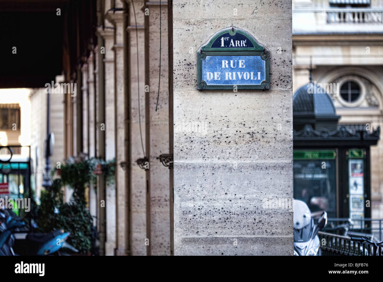 Rue de rivoli paris Banque de photographies et d’images à haute ...