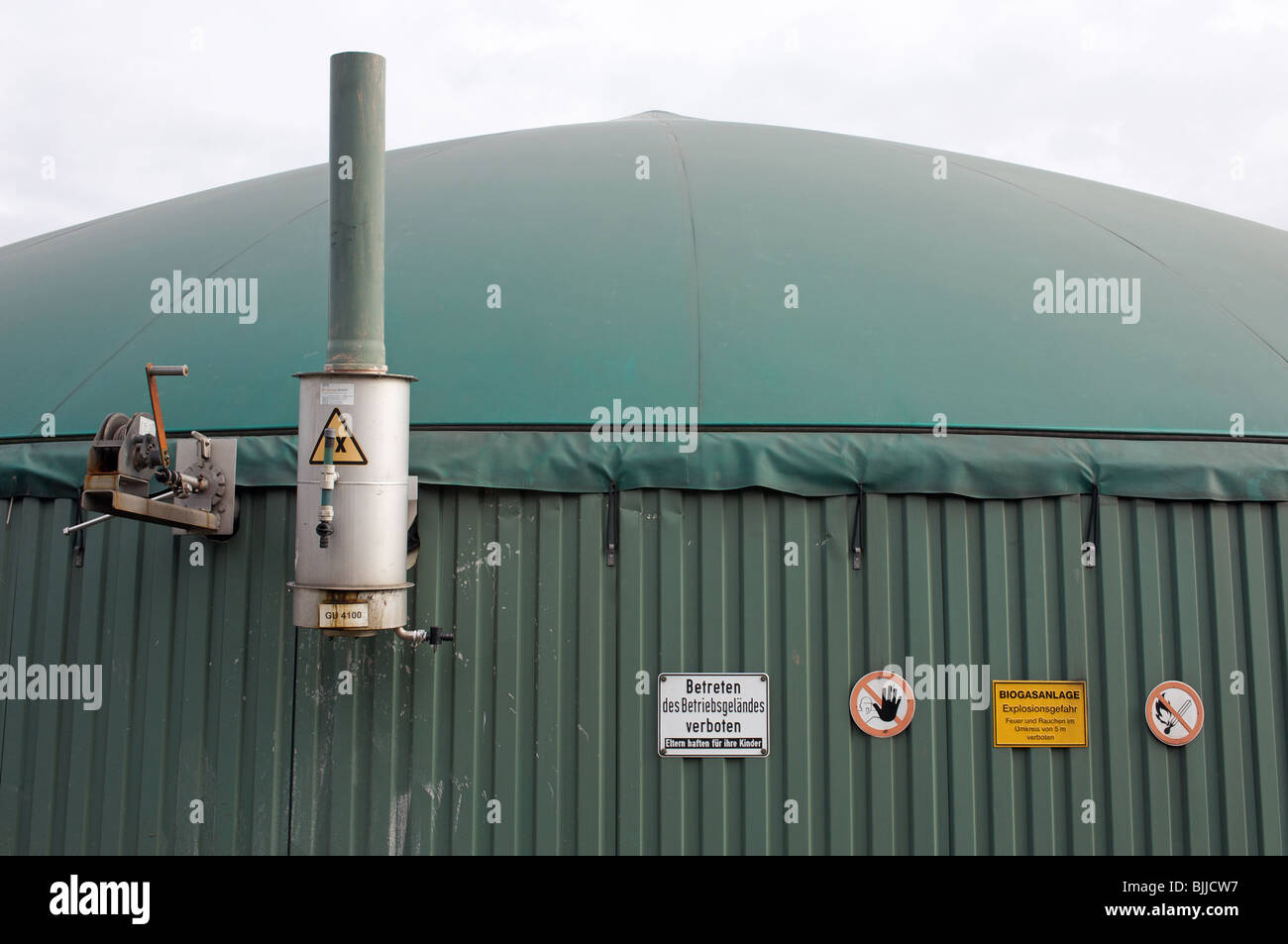 Biogas storage Banque de photographies et d’images à haute résolution ...