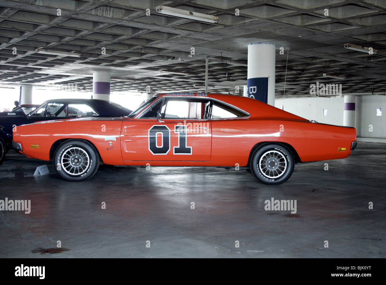 THE Dukes of Hazzard GÉNÉRAL LEE' 'la Dodge Charger 1969 GEORGE BARRIS ...