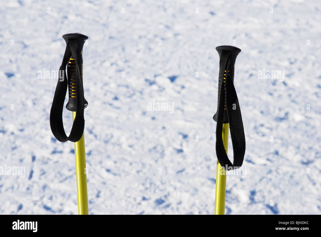 Ski poles close up Banque de photographies et d’images à haute ...