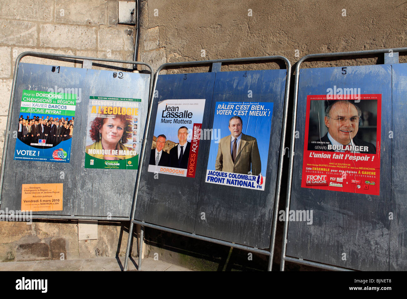 Affiches électorales Banque de photographies et d’images à haute ...
