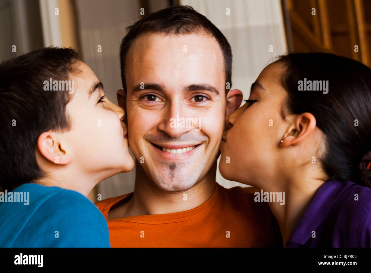 Le Père Avec Son Fils Et Sa Fille Photo Stock Alamy