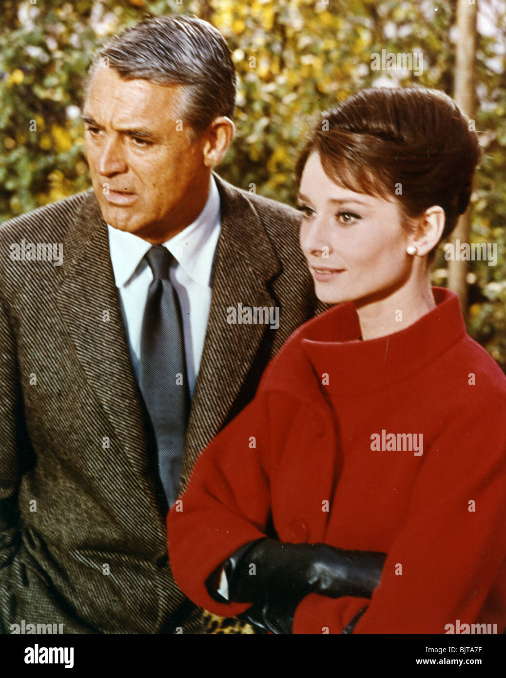 Audrey hepburn cary grant charade Banque de photographies et d’images à haute résolution - Alamy