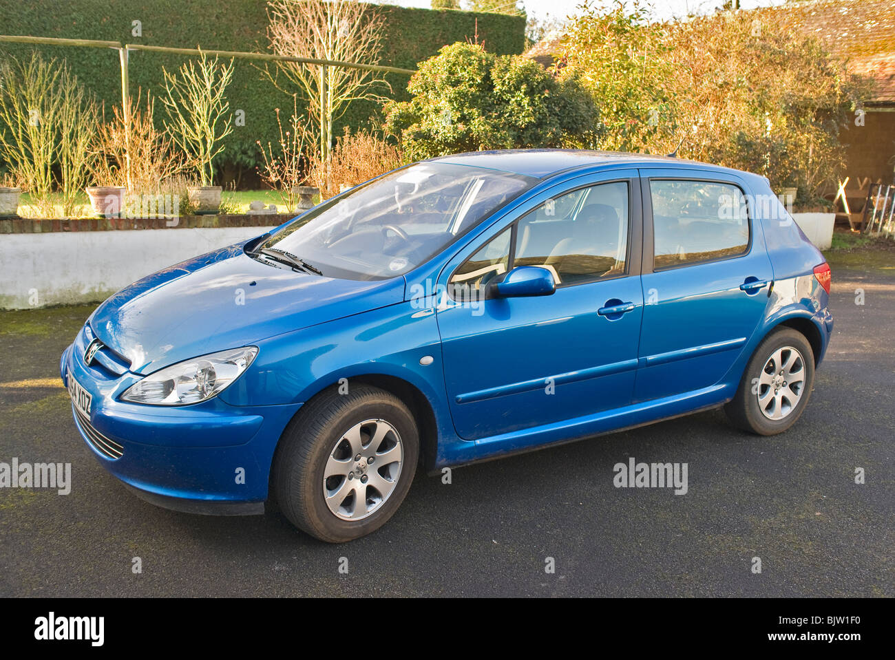 Peugeot 307 Banque de photographies et d’images à haute résolution - Alamy
