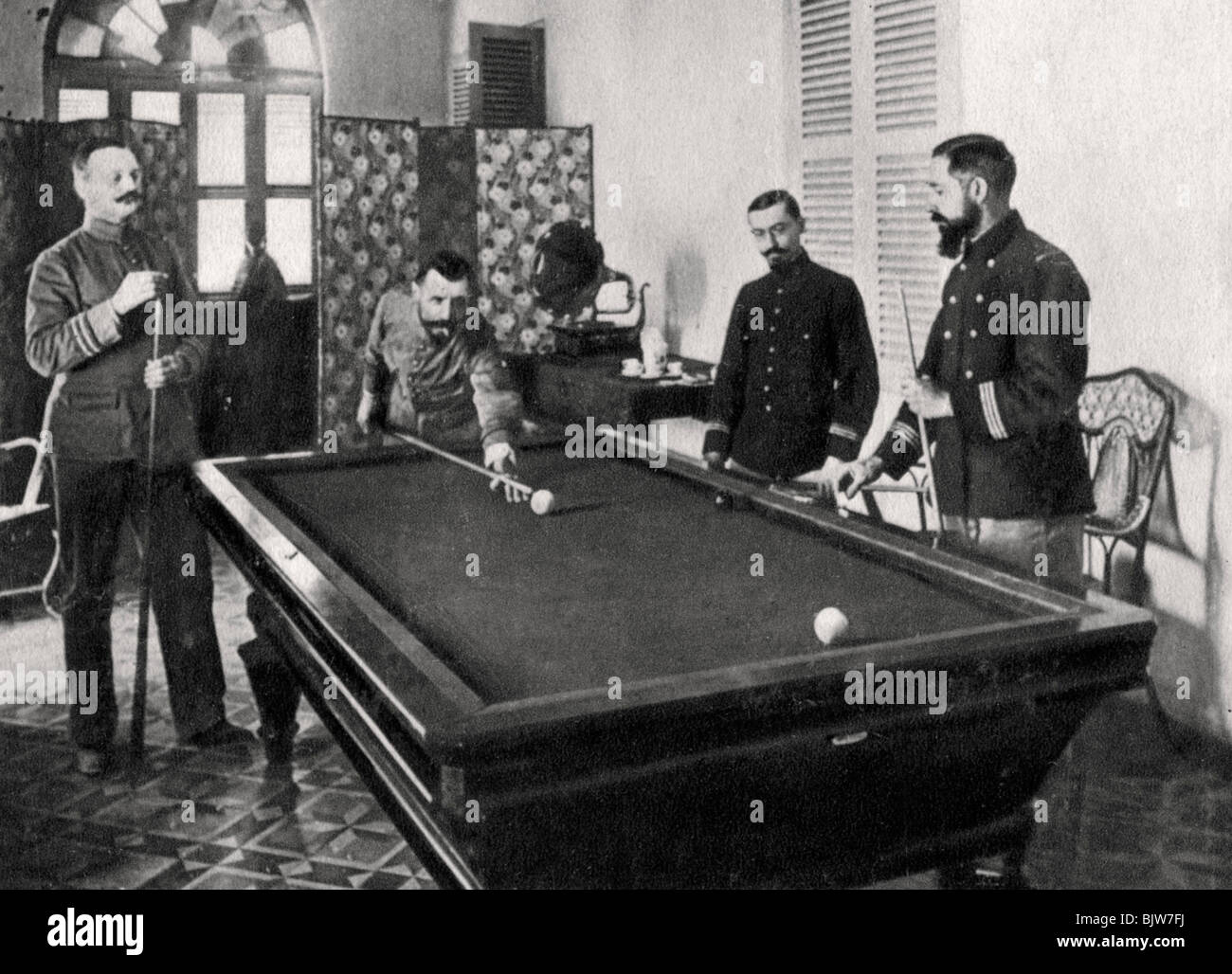 French general henri gouraud Banque de photographies et d’images à ...