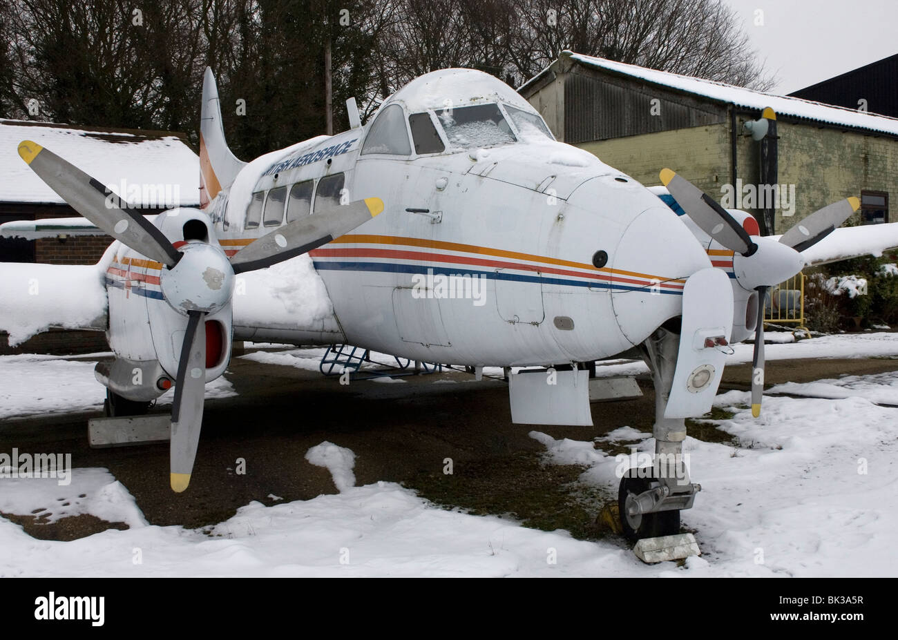 De Havilland DH104 Dove 8 à la de Havilland Aviation Heritage Centre Photo Stock - Alamy