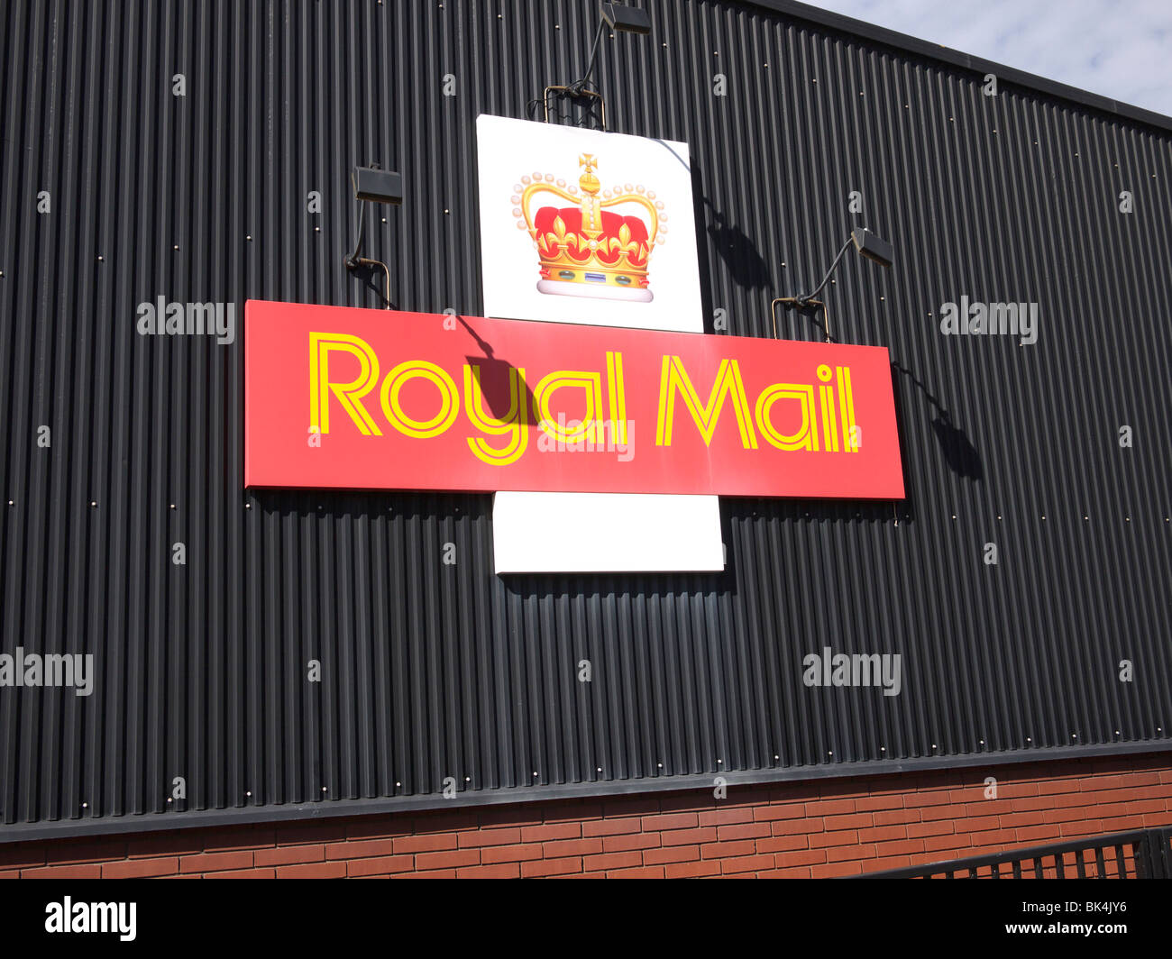 Royal mail sign Banque de photographies et d’images à haute résolution ...