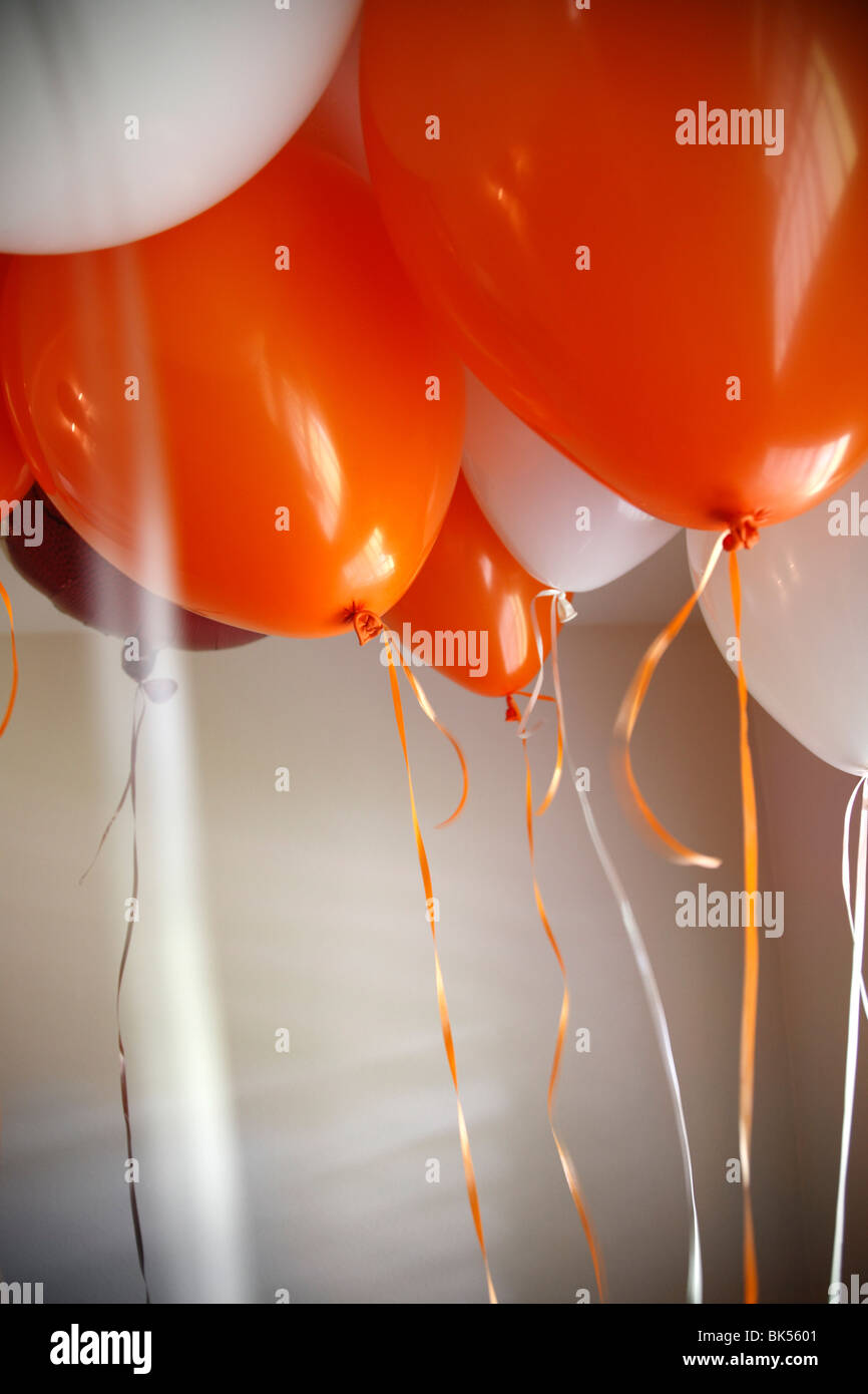 600 balloons Banque de photographies et d’images à haute résolution - Alamy
