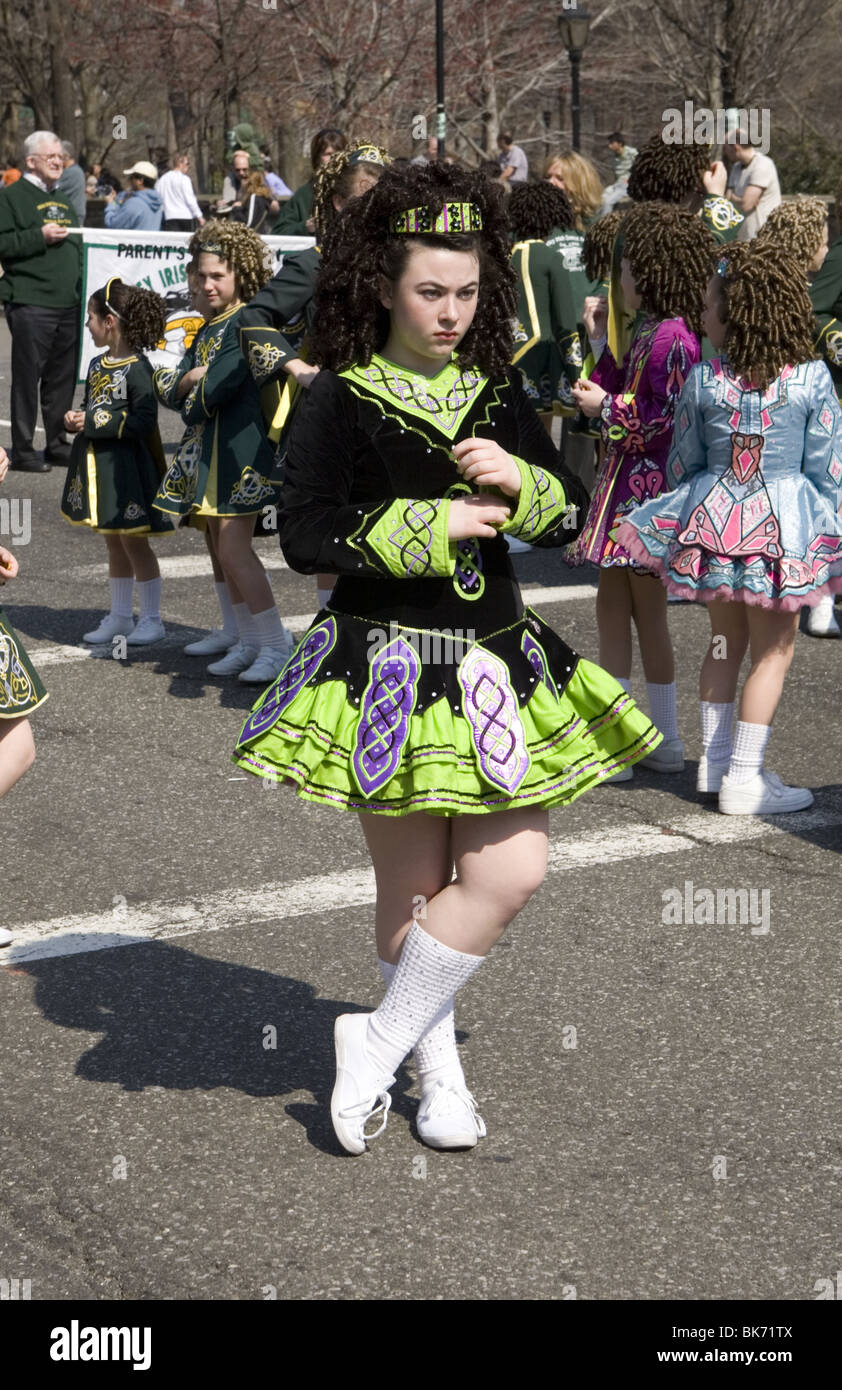 Danseuse irlandaise Banque de photographies et d’images à haute ...